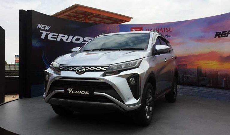 Mobil All New Terios 2023 Tampil Segar dan Garang